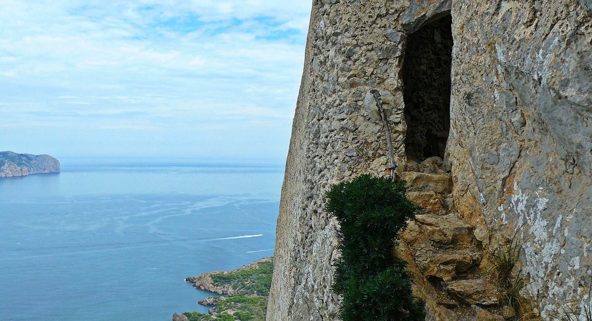 Be My Rock of Refuge (Psalm 71:3) » The Faithful Wanderer